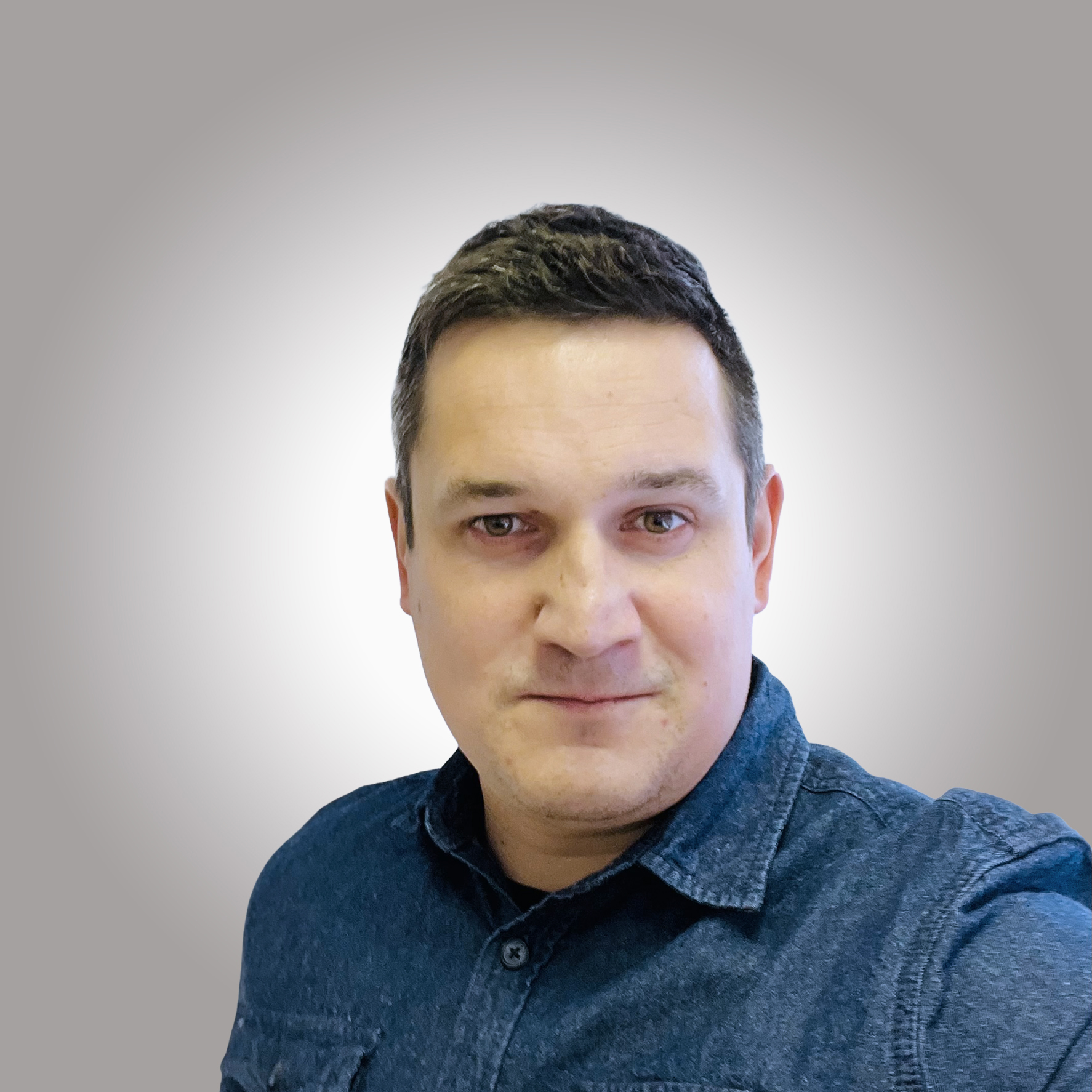 Dr. Váradi Csaba – FIEK – Felsőoktatási és Ipari Együttműködési Központ